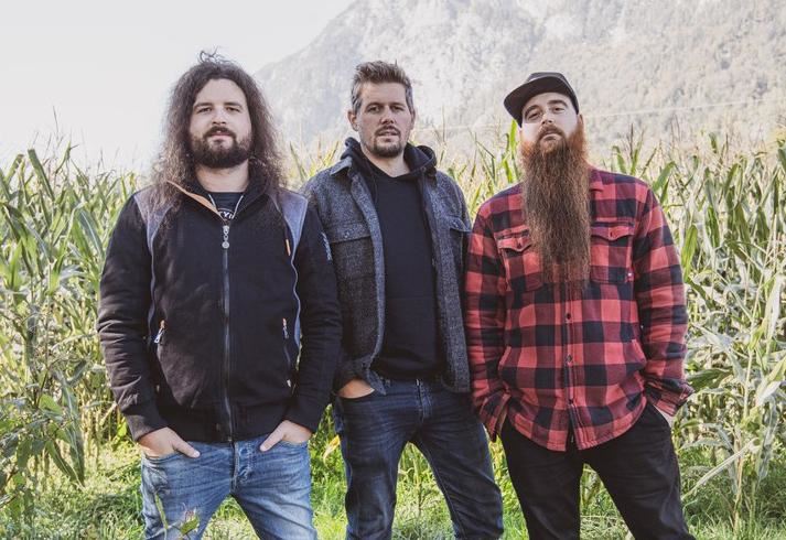 Electric Super Wolves (A), Slicky Nerves (A) und Midriff (A) - Kufstein